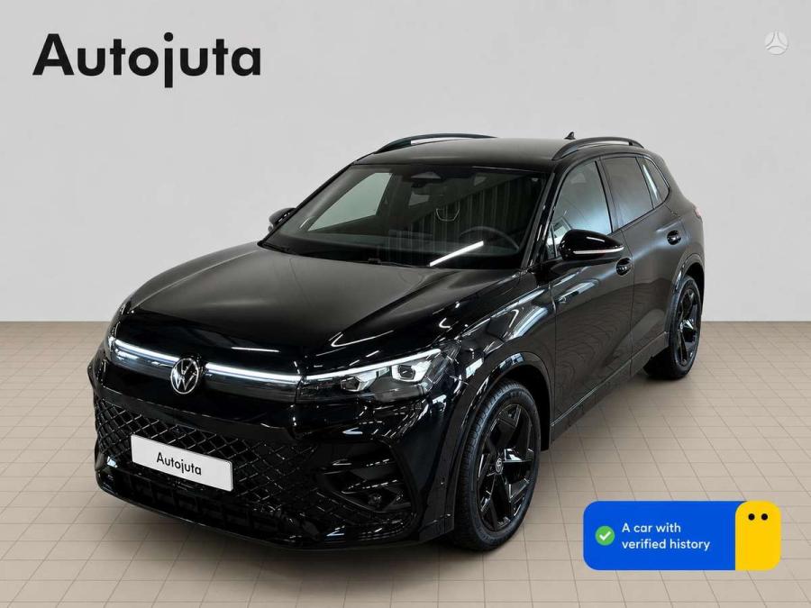 Black Volkswagen Tiguan 2024 in Kaunas, with an engine capacity of 1.50 L and mileage of 34 thousand km for 39500 €, photo 1 on AUTOMOTO.COM.LV