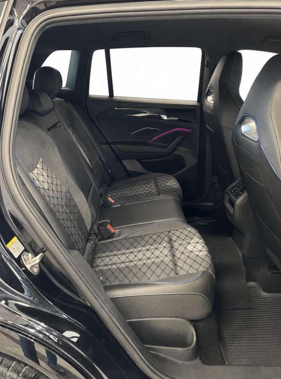 Black Volkswagen Tiguan 2024 in Kaunas, with an engine capacity of 1.50 L and mileage of 34 thousand km for 39500 €, photo 8 on AUTOMOTO.COM.LV