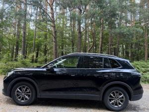 Black Volkswagen Tiguan 2024 in Vilnius, with an engine capacity of 1.50 L and mileage of 47 thousand km for 28500 €, photo 3 on AUTOMOTO.COM.LV