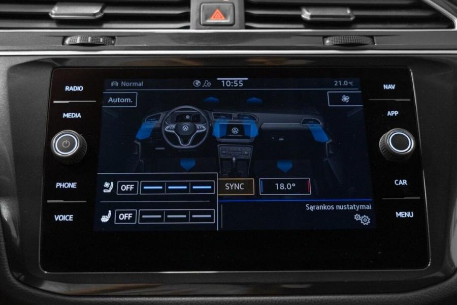 Black Volkswagen Tiguan 2024 in Vilnius, with an engine capacity of 2.00 L and mileage of 25 thousand km for 30950 €, photo 20 on AUTOMOTO.COM.LV