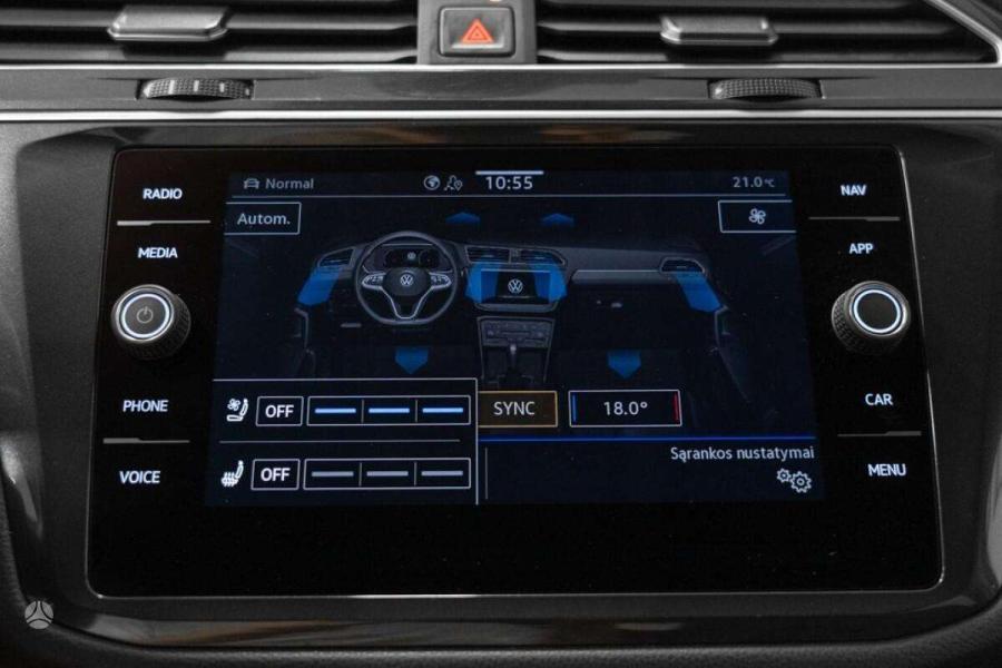 Black Volkswagen Tiguan 2024 in Vilnius, with an engine capacity of 2.00 L and mileage of 25 thousand km for 30950 €, photo 20 on AUTOMOTO.COM.LV