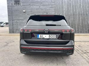 Black Volkswagen Tiguan 2024 in Riga, with an engine capacity of 1.50 L and mileage of 33 thousand km for 36900 €, photo 5 on AUTOMOTO.COM.LV