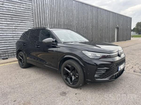 Melns Volkswagen Tiguan 2024 Rīga, ar dzinēja tilpumu 1.50 L un nobraukumu 33 tūkst. km par 36900 €, foto 8 vietnē AUTOMOTO.COM.LV