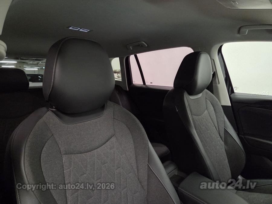 Melns Volkswagen Tiguan 2024 Tallina, ar dzinēja tilpumu 1.50 L un nobraukumu 34 tūkst. km par 30900 €, foto 18 vietnē AUTOMOTO.COM.LV