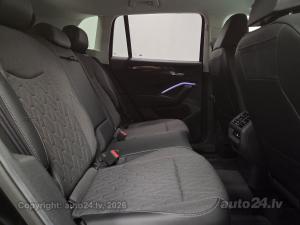 Melns Volkswagen Tiguan 2024 Tallina, ar dzinēja tilpumu 1.50 L un nobraukumu 34 tūkst. km par 30900 €, foto 19 vietnē AUTOMOTO.COM.LV
