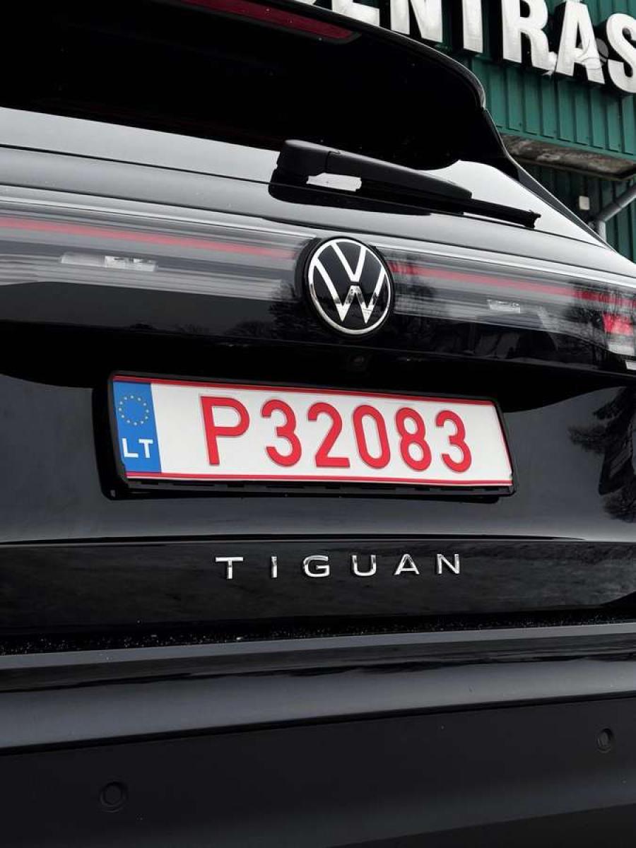 Black Volkswagen Tiguan 2025 in Klaipeda, with an engine capacity of 1.97 L and mileage of 18 thousand km for 38000 €, photo 13 on AUTOMOTO.COM.LV