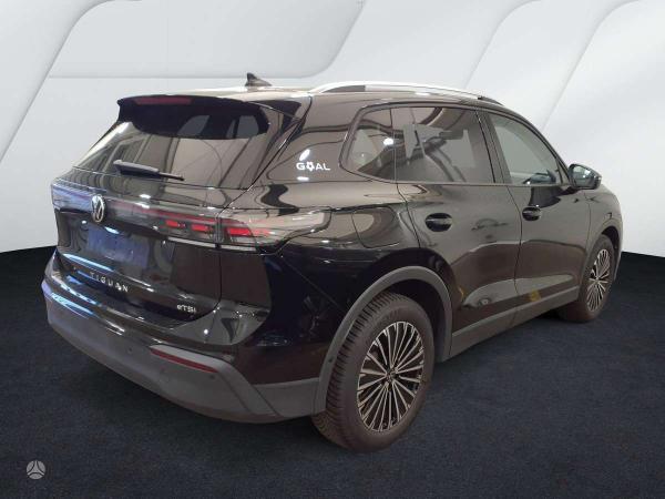 Black Volkswagen Tiguan 2025 in Vilnius, with an engine capacity of 1.50 L and mileage of 25 thousand km for 28900 €, photo 2 on AUTOMOTO.COM.LV