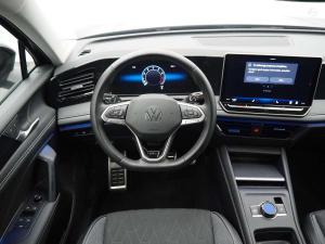 Melns Volkswagen Tiguan 2025 Viļņa, ar dzinēja tilpumu 1.50 L un nobraukumu 22 tūkst. km par 28300 €, foto 21 vietnē AUTOMOTO.COM.LV