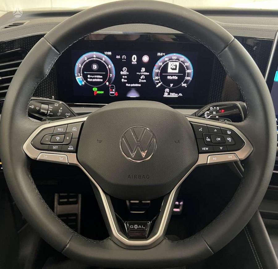 Black Volkswagen Tiguan 2025 in Kaunas, with an engine capacity of 1.50 L and mileage of 26 thousand km for 28800 €, photo 10 on AUTOMOTO.COM.LV