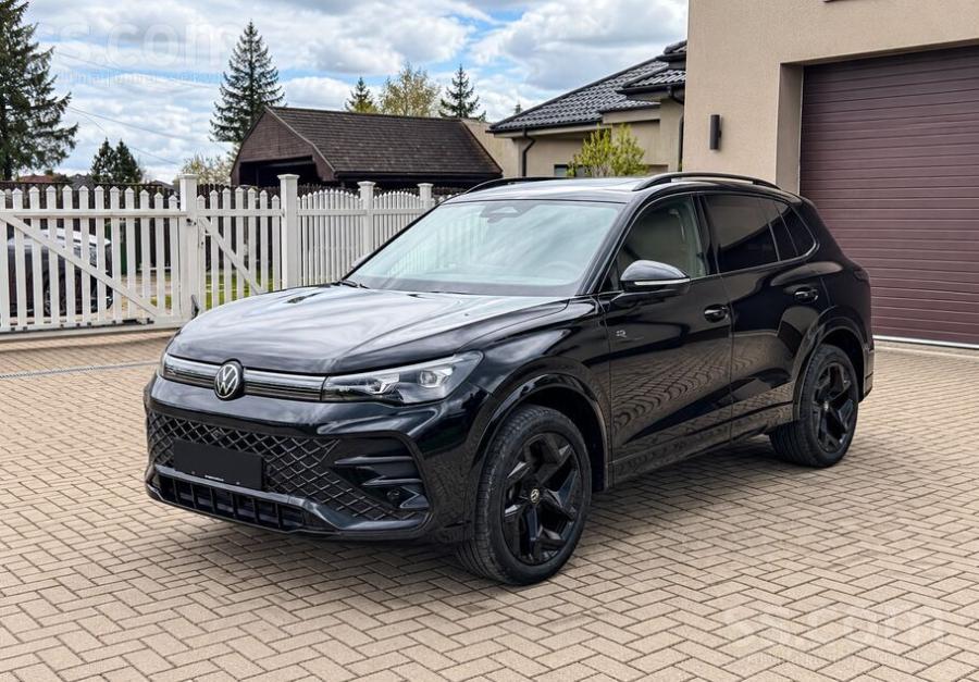 Melns Volkswagen Tiguan 2025 Rīga, ar dzinēja tilpumu 2.00 L un nobraukumu 24 tūkst. km par 41450 €, foto 1 vietnē AUTOMOTO.COM.LV