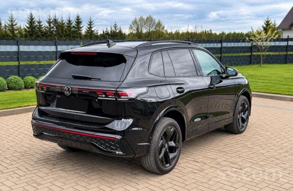 Melns Volkswagen Tiguan 2025 Rīga, ar dzinēja tilpumu 2.00 L un nobraukumu 24 tūkst. km par 41450 €, foto 6 vietnē AUTOMOTO.COM.LV