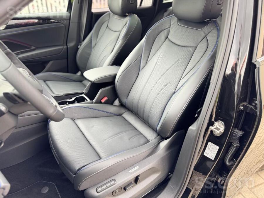 Melns Volkswagen Tiguan 2025 Rīga, ar dzinēja tilpumu 2.00 L un nobraukumu 24 tūkst. km par 41450 €, foto 12 vietnē AUTOMOTO.COM.LV