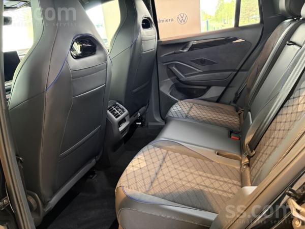 Melns Volkswagen Tiguan 2026 Valmiera, ar dzinēja tilpumu 2.00 L un nobraukumu 10 tūkst. km par 52175 €, foto 9 vietnē AUTOMOTO.COM.LV