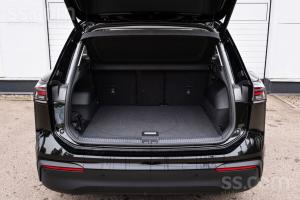 Melns Volkswagen Tiguan 2026 Rīga, ar dzinēja tilpumu 1.50 L un nobraukumu 7 tūkst. km par 33600 €, foto 9 vietnē AUTOMOTO.COM.LV