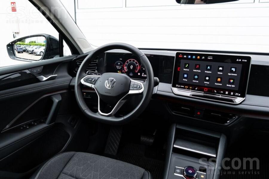 Melns Volkswagen Tiguan 2026 Rīga, ar dzinēja tilpumu 1.50 L un nobraukumu 7 tūkst. km par 33600 €, foto 12 vietnē AUTOMOTO.COM.LV