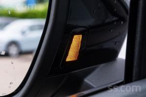 Melns Volkswagen Tiguan 2026 Rīga, ar dzinēja tilpumu 1.50 L un nobraukumu 7 tūkst. km par 33600 €, foto 25 vietnē AUTOMOTO.COM.LV