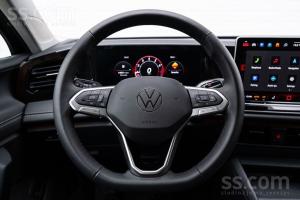 Melns Volkswagen Tiguan 2026 Rīga, ar dzinēja tilpumu 1.50 L un nobraukumu 7 tūkst. km par 33600 €, foto 28 vietnē AUTOMOTO.COM.LV