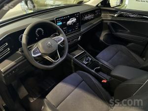 Melns Volkswagen Tiguan 2026 Valmiera, ar dzinēja tilpumu 2.00 L un nobraukumu 0 tūkst. km par 44550 €, foto 10 vietnē AUTOMOTO.COM.LV