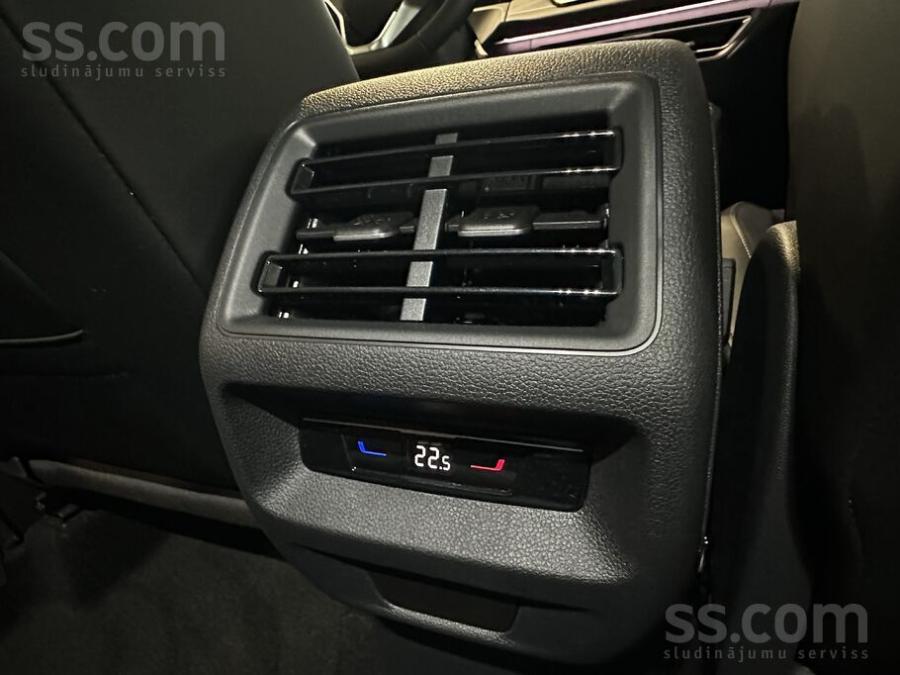 Melns Volkswagen Tiguan 2026 Valmiera, ar dzinēja tilpumu 2.00 L un nobraukumu 0 tūkst. km par 44550 €, foto 12 vietnē AUTOMOTO.COM.LV