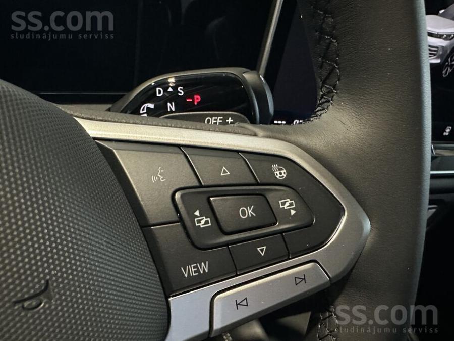 Melns Volkswagen Tiguan 2026 Valmiera, ar dzinēja tilpumu 2.00 L un nobraukumu 0 tūkst. km par 44550 €, foto 14 vietnē AUTOMOTO.COM.LV