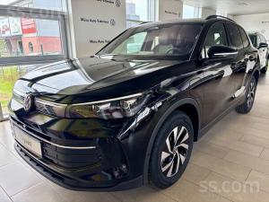 Black Volkswagen Tiguan 2026 in Valmiera, with an engine capacity of 1.50 L and mileage of 0 thousand km for 38129 €, photo  on AUTOMOTO.COM.LV