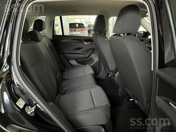 Black Volkswagen Tiguan 2026 in Valmiera, with an engine capacity of 1.50 L and mileage of 0 thousand km for 34270 €, photo 10 on AUTOMOTO.COM.LV