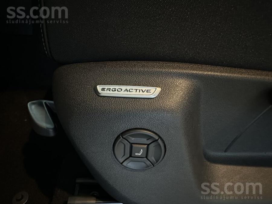 Melns Volkswagen Tiguan 2026 Valmiera, ar dzinēja tilpumu 2.00 L un nobraukumu 0 tūkst. km par 49090 €, foto 11 vietnē AUTOMOTO.COM.LV