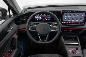 Black Volkswagen Tiguan 2026 in Vilnius, with an engine capacity of 1.50 L and mileage of 11 thousand km for 32600 €, photo 10 on AUTOMOTO.COM.LV