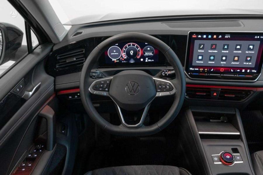 Black Volkswagen Tiguan 2026 in Vilnius, with an engine capacity of 1.50 L and mileage of 11 thousand km for 32600 €, photo 10 on AUTOMOTO.COM.LV