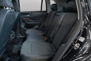 Black Volkswagen Tiguan 2026 in Vilnius, with an engine capacity of 1.50 L and mileage of 11 thousand km for 32600 €, photo 21 on AUTOMOTO.COM.LV