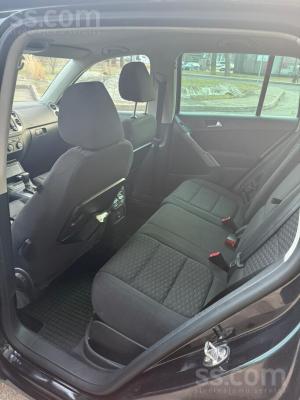 Melns Volkswagen Tiguan 2008 Rīga, ar dzinēja tilpumu 2.00 L un nobraukumu 0 tūkst. km par 4900 €, foto 8 vietnē AUTOMOTO.COM.LV