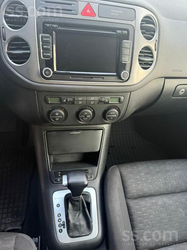 Melns Volkswagen Tiguan 2008 Rīga, ar dzinēja tilpumu 2.00 L un nobraukumu 0 tūkst. km par 4900 €, foto 8 vietnē AUTOMOTO.COM.LV