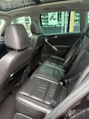Melns Volkswagen Tiguan 2008 Rīga, ar dzinēja tilpumu 2.00 L un nobraukumu 0 tūkst. km par 5500 €, foto 7 vietnē AUTOMOTO.COM.LV