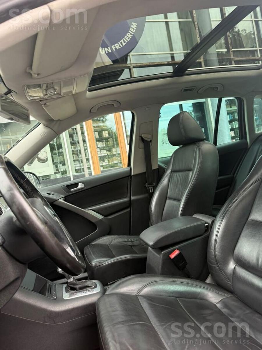 Melns Volkswagen Tiguan 2008 Rīga, ar dzinēja tilpumu 2.00 L un nobraukumu 0 tūkst. km par 5500 €, foto 11 vietnē AUTOMOTO.COM.LV