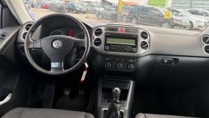 Melns Volkswagen Tiguan 2009 Marijampole, ar dzinēja tilpumu 2.00 L un nobraukumu 310 tūkst. km par 5550 €, foto 17 vietnē AUTOMOTO.COM.LV