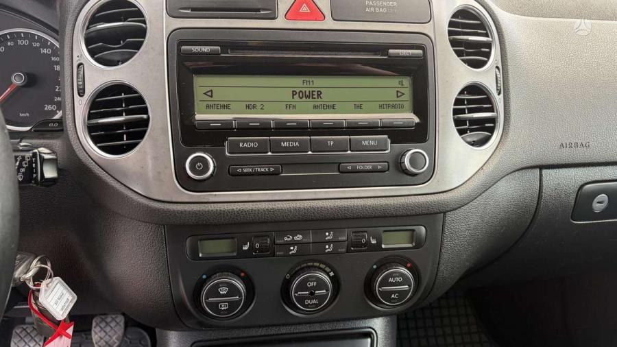 Melns Volkswagen Tiguan 2009 Marijampole, ar dzinēja tilpumu 2.00 L un nobraukumu 310 tūkst. km par 5550 €, foto 23 vietnē AUTOMOTO.COM.LV