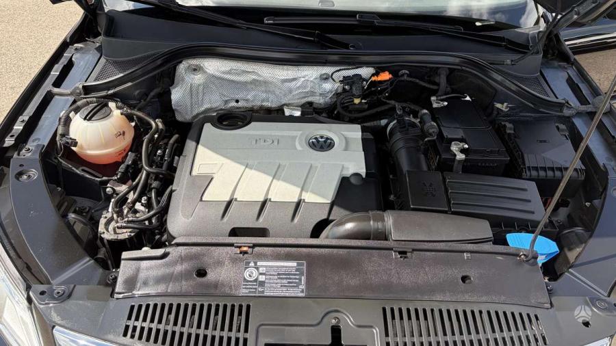 Melns Volkswagen Tiguan 2009 Marijampole, ar dzinēja tilpumu 2.00 L un nobraukumu 310 tūkst. km par 5550 €, foto 27 vietnē AUTOMOTO.COM.LV