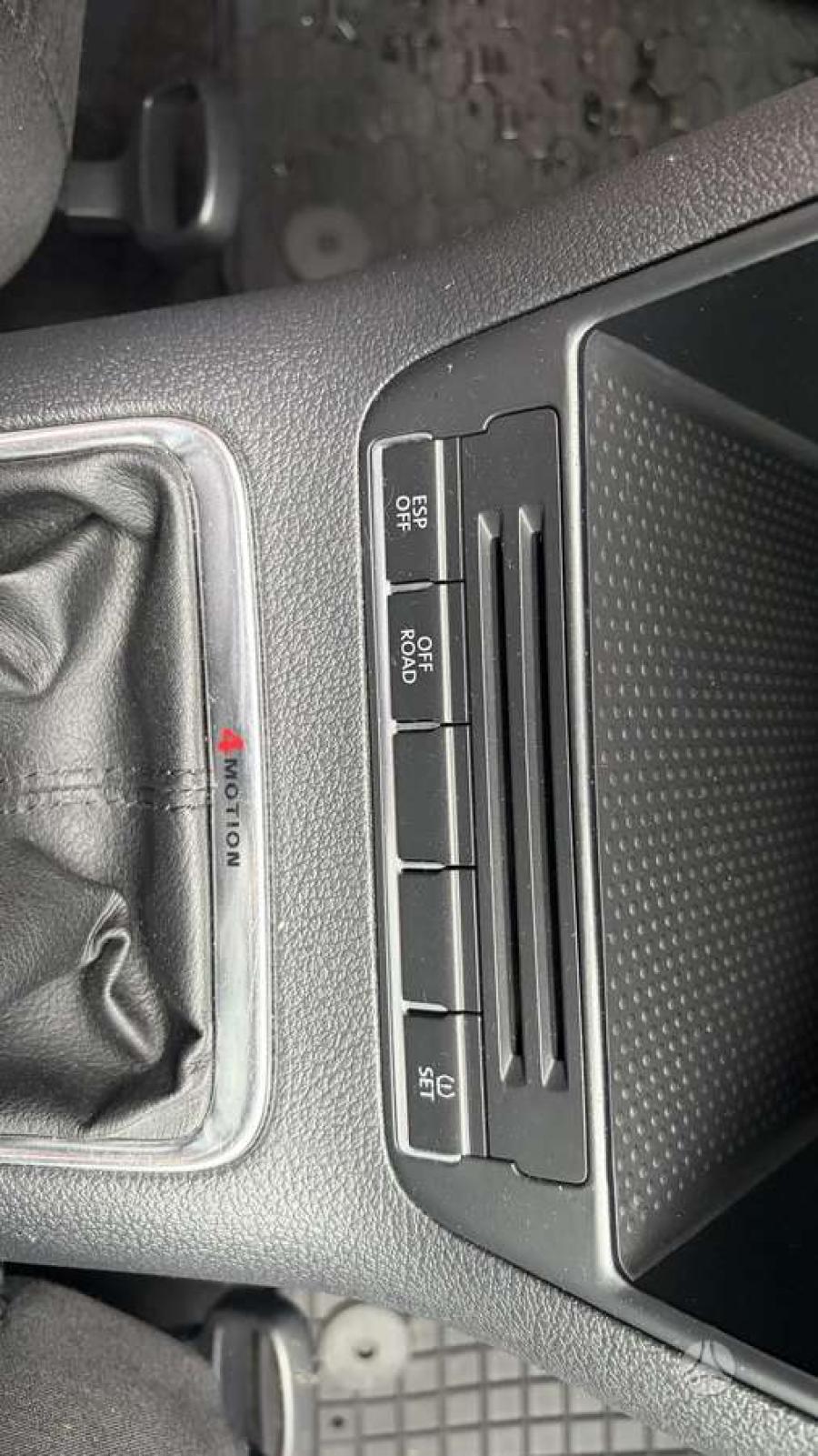 Melns Volkswagen Tiguan 2009 Marijampole, ar dzinēja tilpumu 2.00 L un nobraukumu 310 tūkst. km par 5200 €, foto 22 vietnē AUTOMOTO.COM.LV