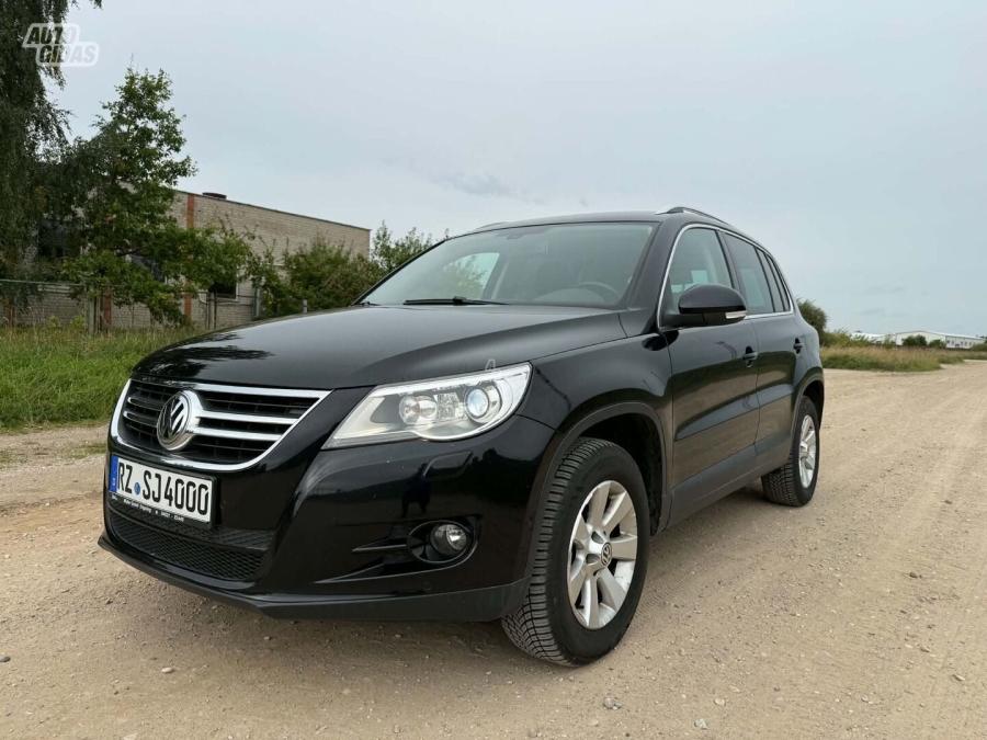 Melns Volkswagen Tiguan 2009 Mažeikiai, ar dzinēja tilpumu 2.00 L un nobraukumu 174 tūkst. km par 6200 €, foto 12 vietnē AUTOMOTO.COM.LV
