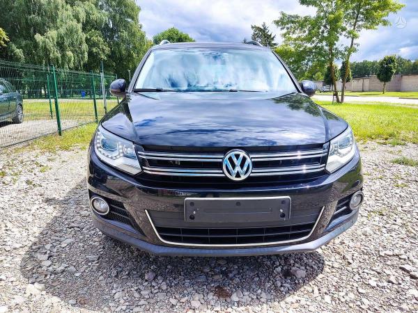 Melns Volkswagen Tiguan 2012 Prienai, ar dzinēja tilpumu 1.40 L un nobraukumu 202 tūkst. km par 6500 €, foto 3 vietnē AUTOMOTO.COM.LV