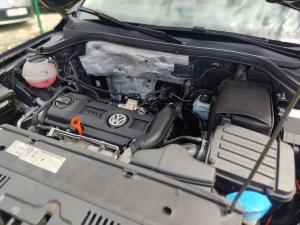 Black Volkswagen Tiguan 2012 in Prienai, with an engine capacity of 1.40 L and mileage of 202 thousand km for 6500 €, photo 18 on AUTOMOTO.COM.LV