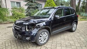 Melns Volkswagen Tiguan 2013 Kauņa, ar dzinēja tilpumu 2.00 L un nobraukumu 150 tūkst. km par 4500 €, foto 4 vietnē AUTOMOTO.COM.LV