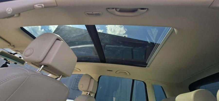 Black Volkswagen Tiguan 2015 in Siauliai, with an engine capacity of 1.97 L and mileage of 247 thousand km for 9450 €, photo 30 on AUTOMOTO.COM.LV