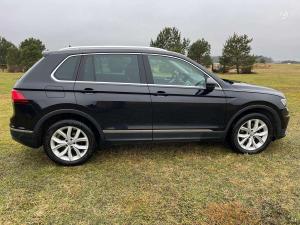 Melns Volkswagen Tiguan 2016 Viļņa, ar dzinēja tilpumu 1.40 L un nobraukumu 216 tūkst. km par 14900 €, foto 5 vietnē AUTOMOTO.COM.LV