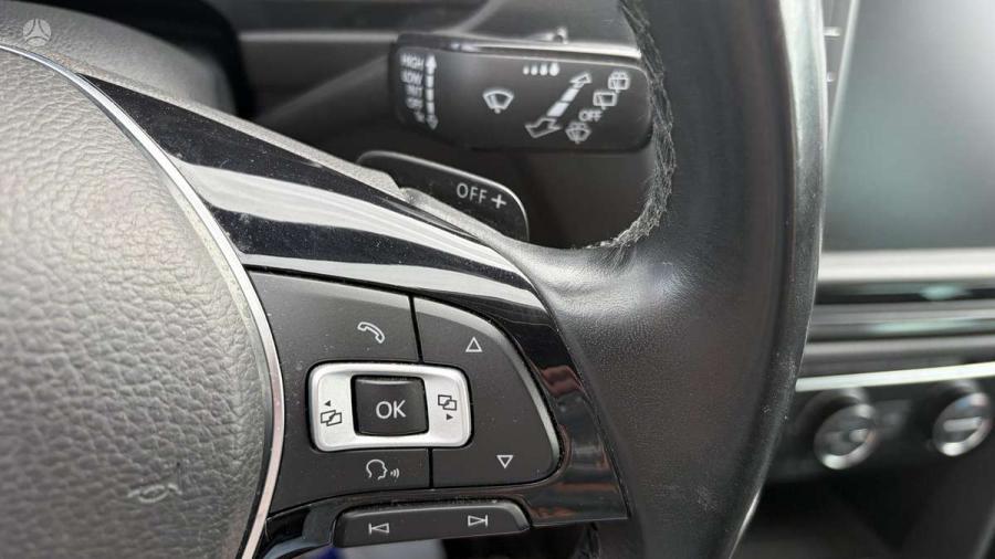 Black Volkswagen Tiguan 2017 in Marijampole, with an engine capacity of 2.00 L and mileage of 201 thousand km for 15650 €, photo 30 on AUTOMOTO.COM.LV