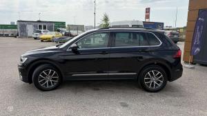 Black Volkswagen Tiguan 2017 in Marijampole, with an engine capacity of 2.00 L and mileage of 201 thousand km for 15100 €, photo 9 on AUTOMOTO.COM.LV