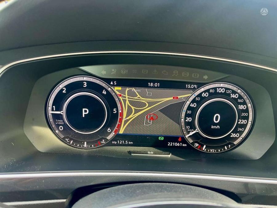 Melns Volkswagen Tiguan 2018 Kauņa, ar dzinēja tilpumu 2.00 L un nobraukumu 221 tūkst. km par 16999 €, foto 13 vietnē AUTOMOTO.COM.LV