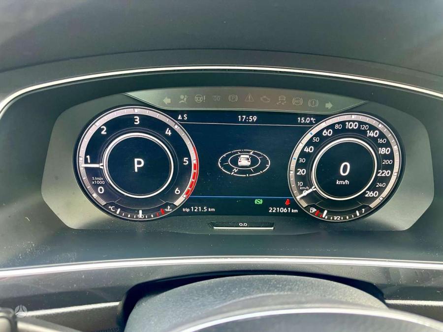 Melns Volkswagen Tiguan 2018 Kauņa, ar dzinēja tilpumu 2.00 L un nobraukumu 221 tūkst. km par 16999 €, foto 14 vietnē AUTOMOTO.COM.LV