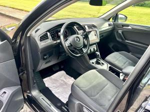 Melns Volkswagen Tiguan 2018 Kauņa, ar dzinēja tilpumu 2.00 L un nobraukumu 221 tūkst. km par 16999 €, foto 21 vietnē AUTOMOTO.COM.LV