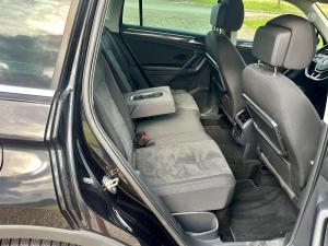 Melns Volkswagen Tiguan 2018 Kauņa, ar dzinēja tilpumu 2.00 L un nobraukumu 221 tūkst. km par 16999 €, foto 26 vietnē AUTOMOTO.COM.LV